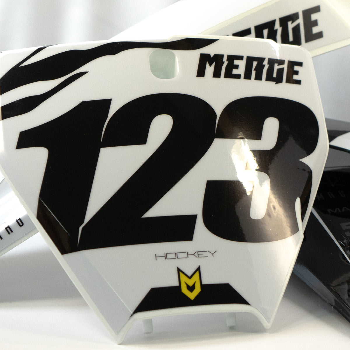 MX - Backgrounds – Merge Decals
